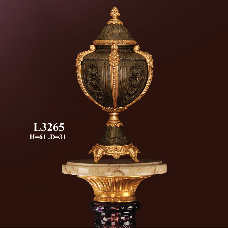 Vases & Trophy Cups – Parsa Lustre